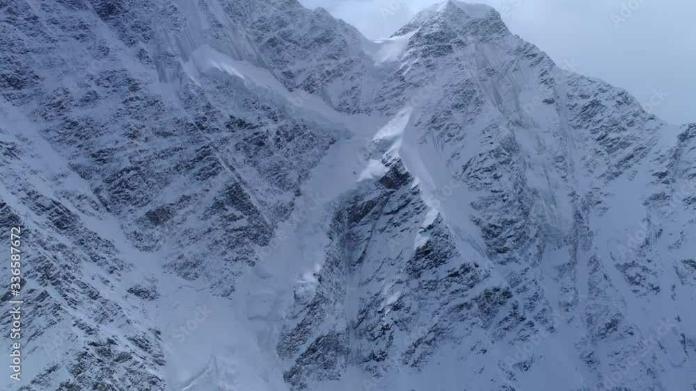 Vidéo Stock Helicopter alpine glacier frozen avalanche ice Pole Russia ...