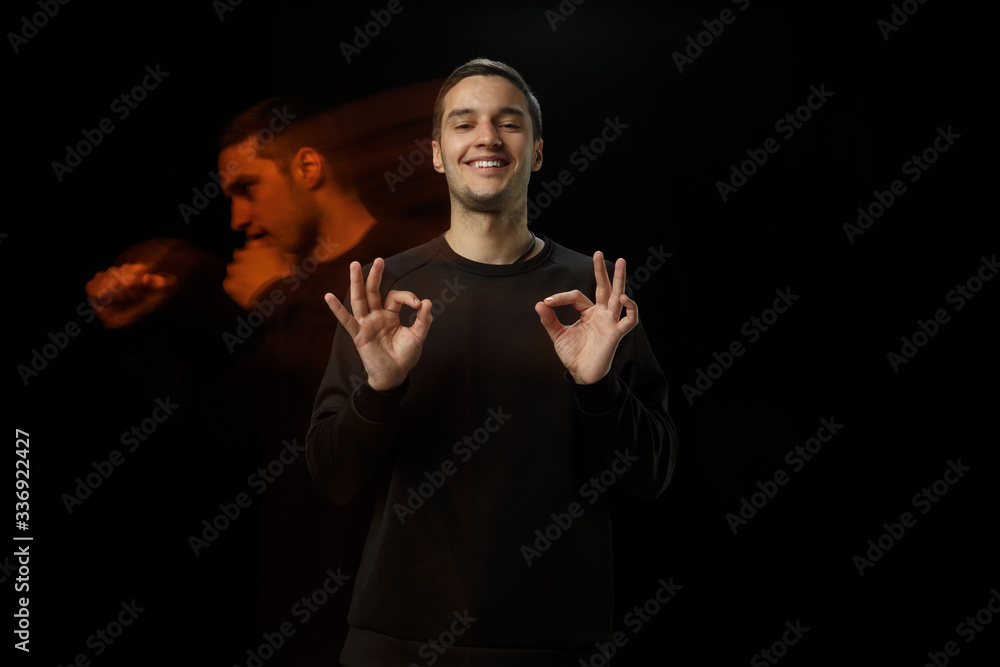 Happy outside, fighting inside. The versatility of man - opened ...