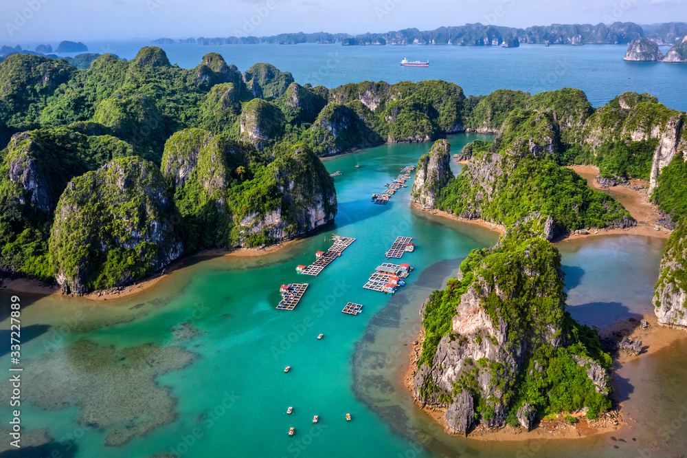 Aerial view Vung Vieng floating fishing village and rock island, Halong ...