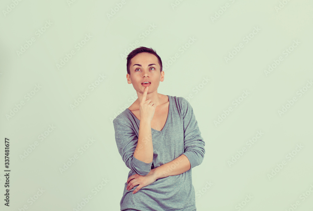 Woman thinking. Portrait close up of happy beautiful young woman ...