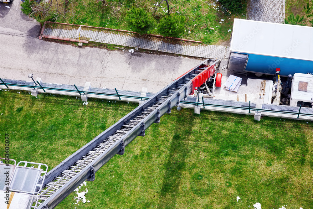 House removal with a hydraulic ladder truck Stock Photo | Adobe Stock