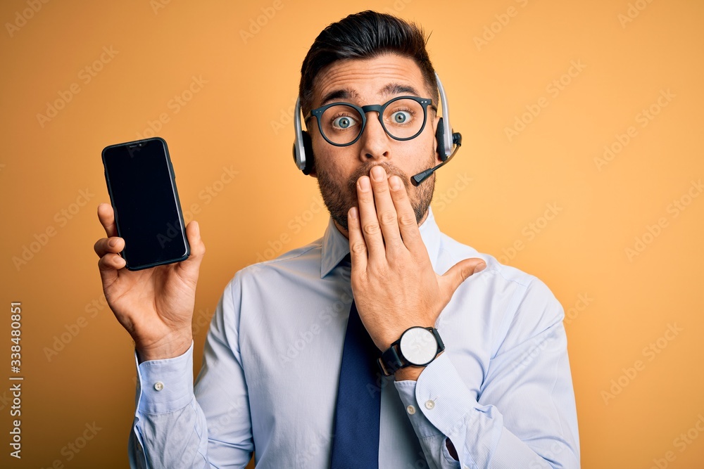 Business operator man with customer service headset from call center ...