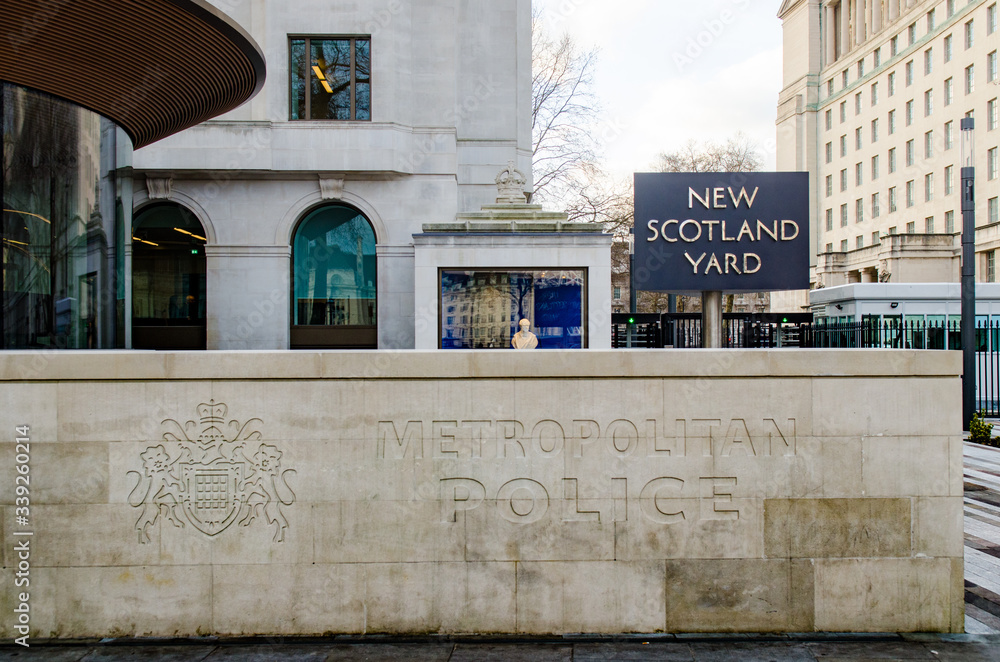 LONDON- Scotland Yard- the home of the Metropolitan Police Force ...
