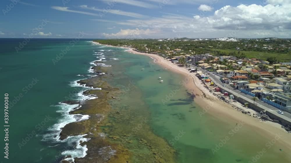 Imagem Aérea da Praia de Jauá, Costa de Camaçari, Região Metropolitana ...