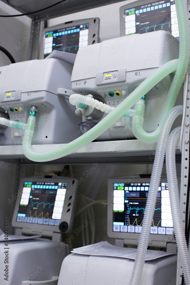 Apparatus for artificial lung ventilation. Rescue measures for severe ...