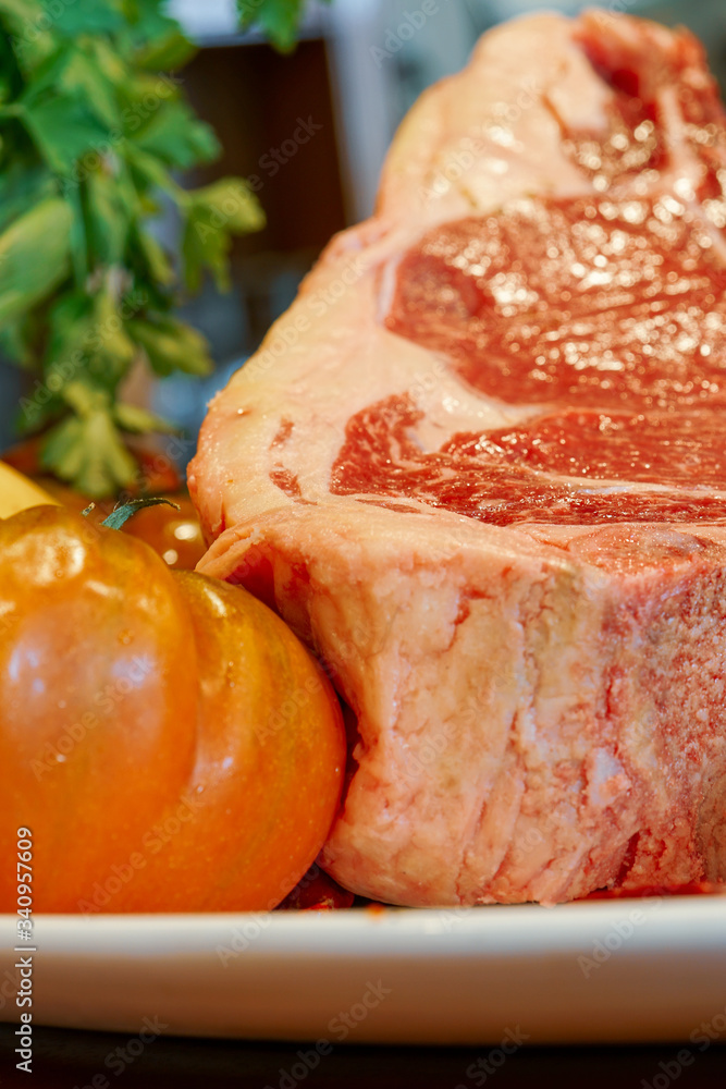 Chuletón gran chuleta comida carne roja barbacoa asado beef Stock Photo ...