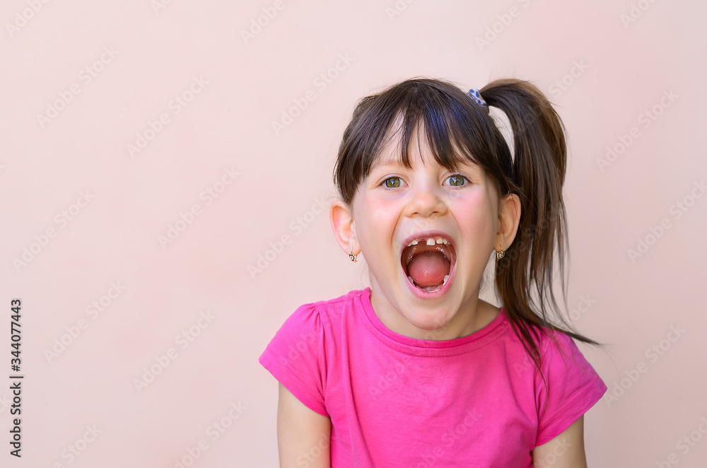 Cute preschooler showing her milk tooth fell out and her growing ...