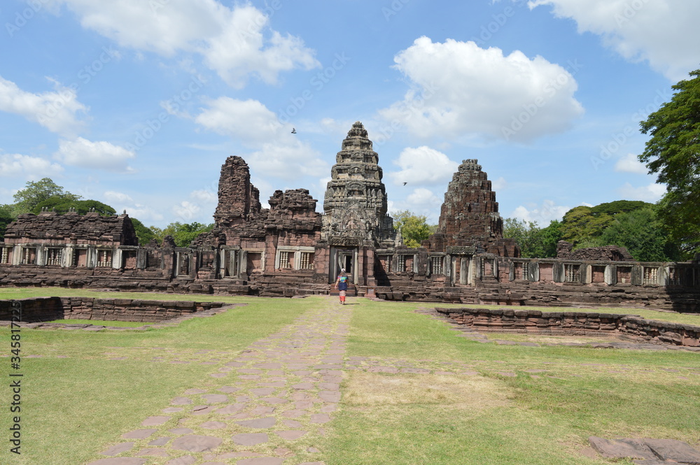 Phimai Historical Park,Phimai built according to the traditional art of ...