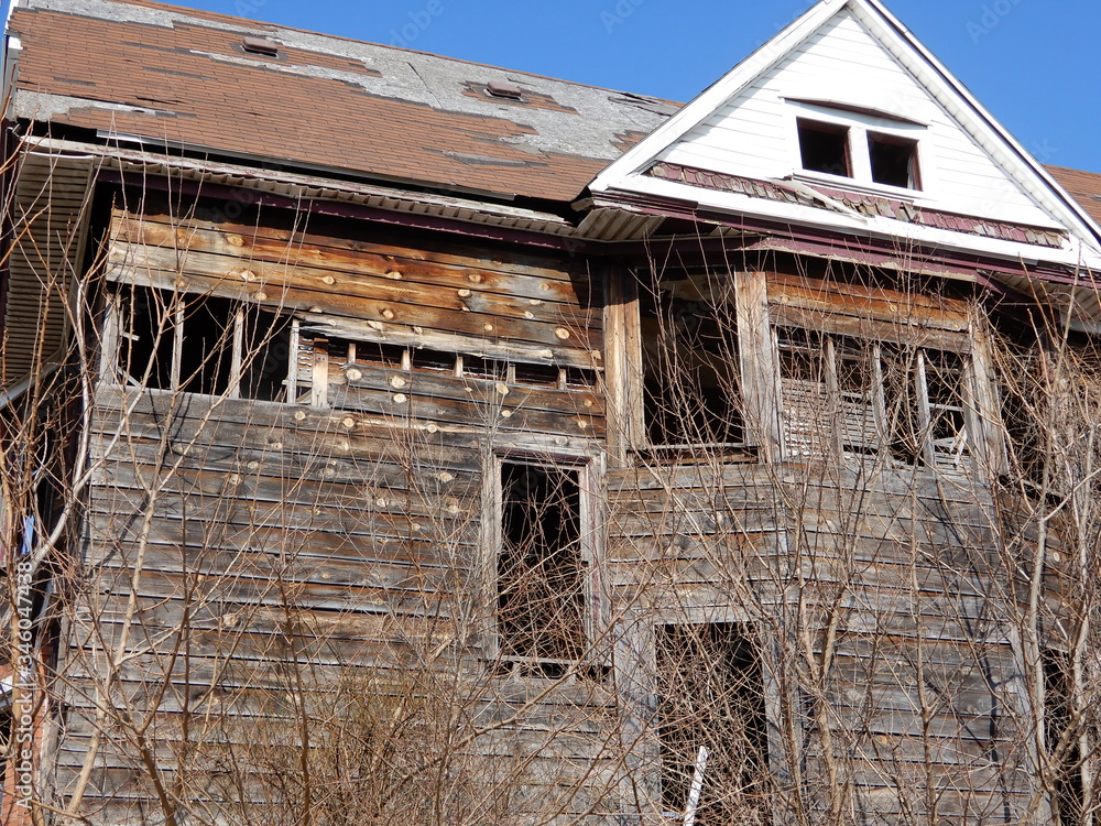 Old Dilapidated Rundown Poor Neighbourhood Building Closeup Detroit ...