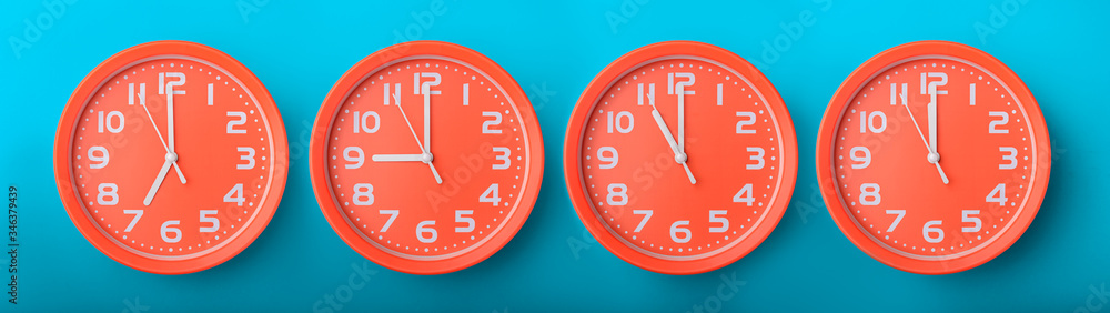 Analog clock showing time different time zones web banner Stock Photo ...