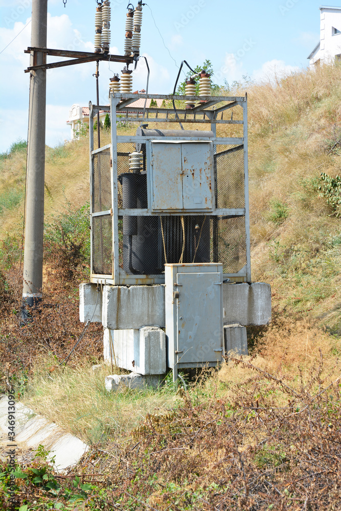 Powering the railway: a close-up on old high voltage transformer ...