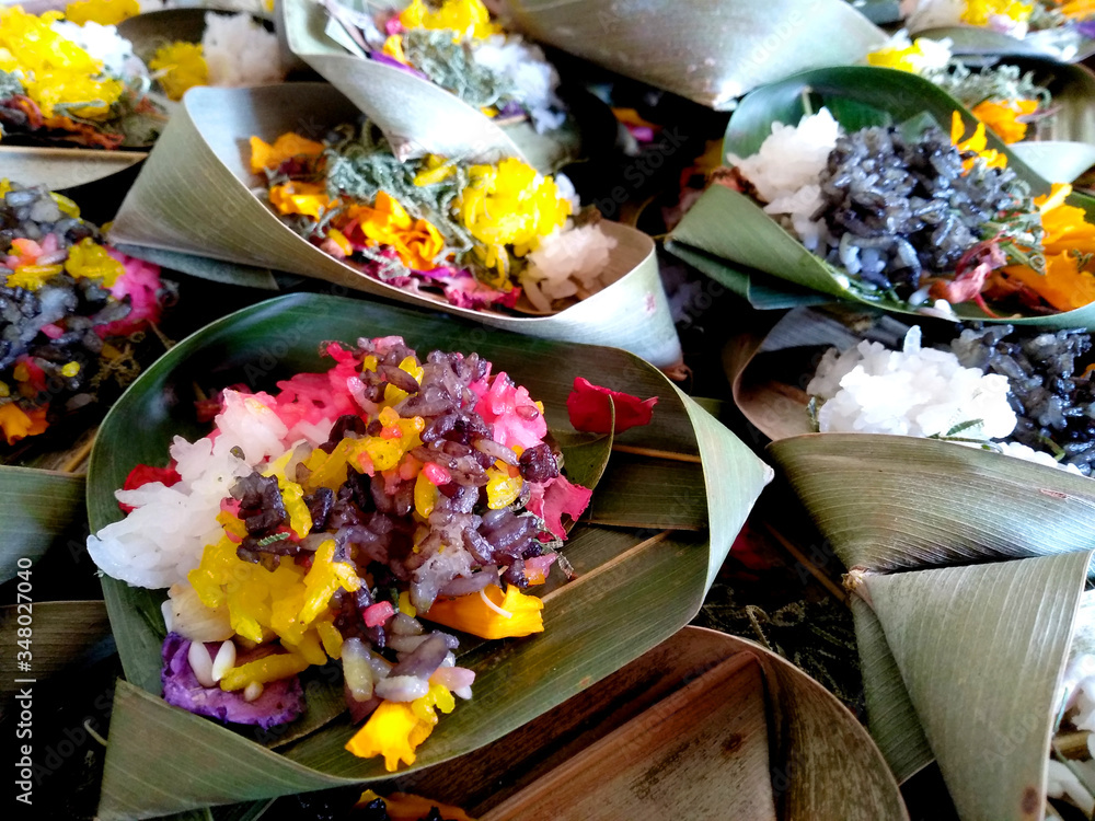 Balinese Hindu Offerings Called Segehan. There are also others like ...