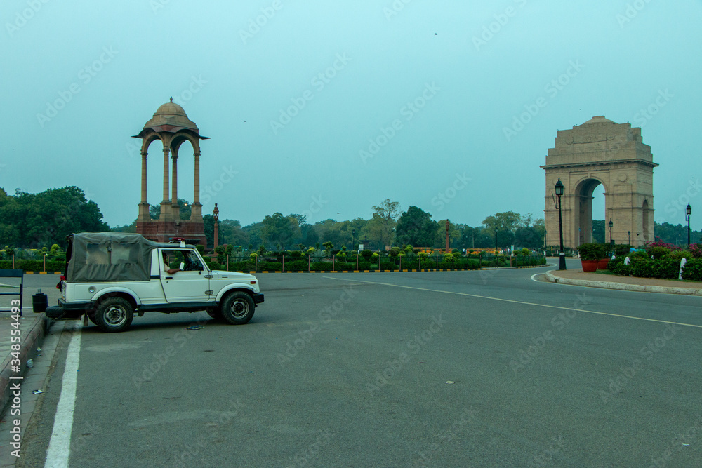 Sunrise at India Gate, New Delhi / Morning Cycling | Silhouette of ...