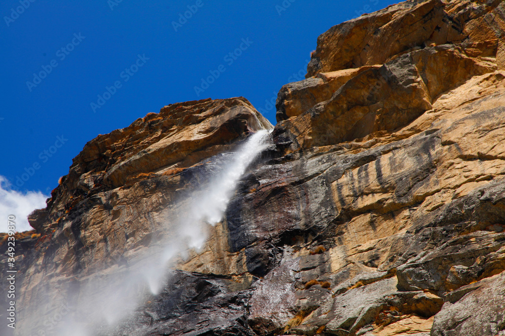 Vasudhara Waterfalls- The Mystical Falls Near Badrinath Dham Stock ...