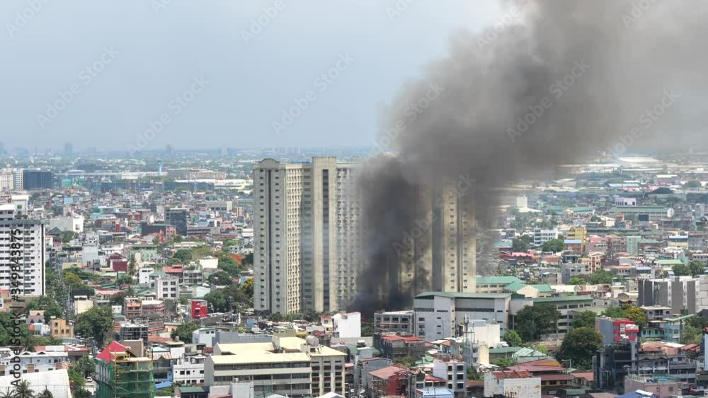 Fire hits squatter area in Pasay - Philippines May 17, 2020. Video is ...