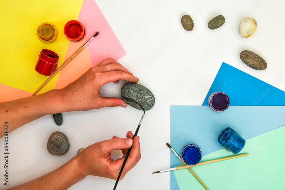 How to draw a rainbow on a stone step by step. Children art project ...