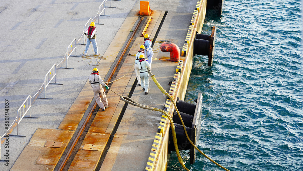 Parking mooring of the vessel in the port terminal is carried out by ...