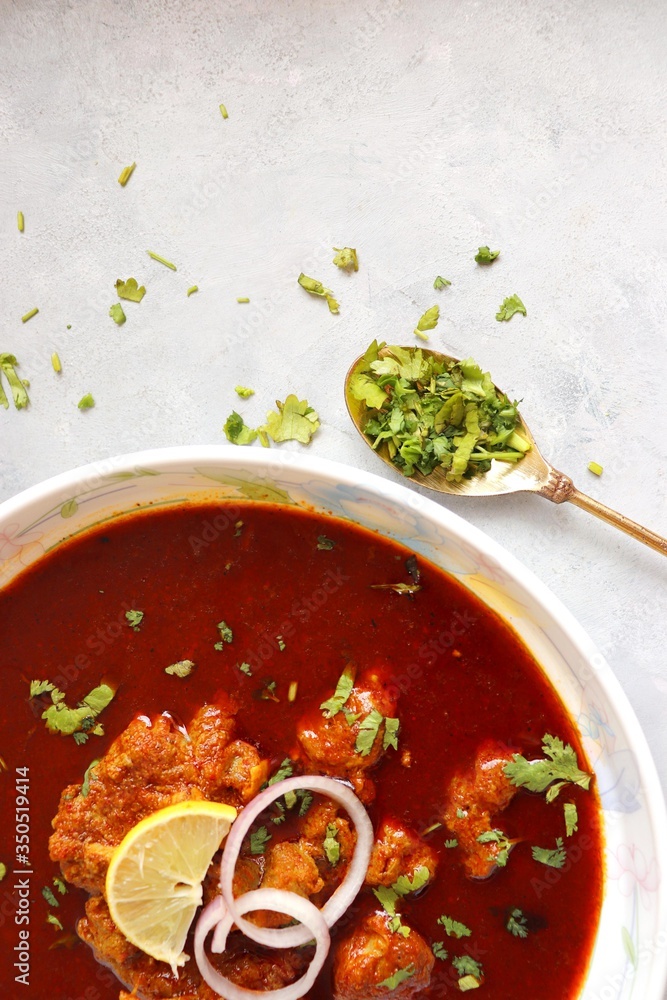 Kolhapuri Mutton Tambda Rassa