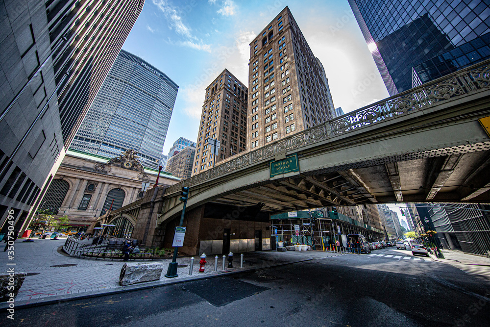 The arch at Pershing Square across from Grand Central Terminal Stock ...