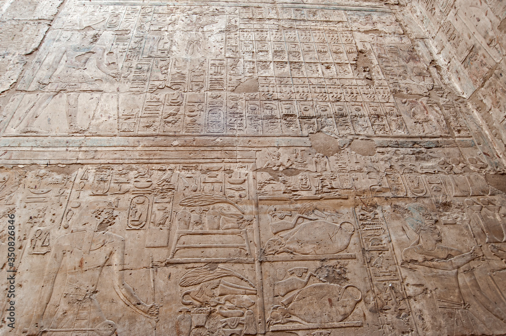 Poster Hieroglyphic carvings on an ancient egyptian temple wall – Wall ...