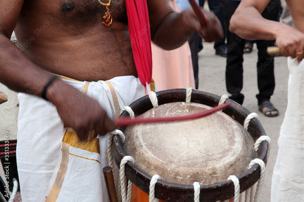 Chenda Melam - Kerala Traditional Music, Drummers of Kerala, (Temple ...