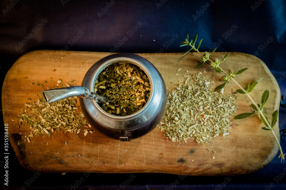 Mate, bebida tipica de sudamerica en especial de Argentina y cultural ...