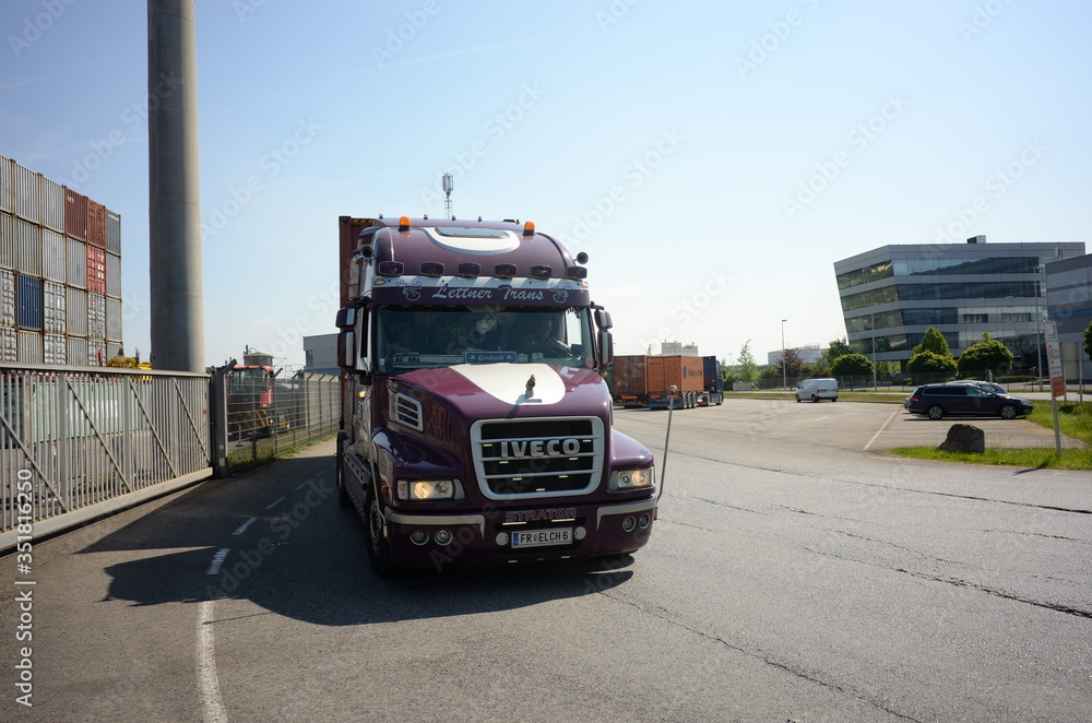 iveco strator, torpedo truck operated by lettner trans Stock Photo ...