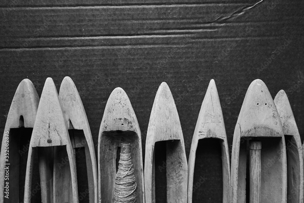 old wooden shuttle - antique shuttle weaving tool / boat shuttle for ...