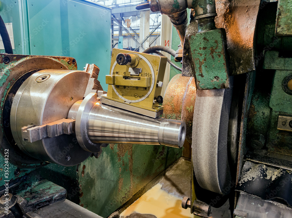 Quadrant for measuring the angle of a conical part on a grinding ...