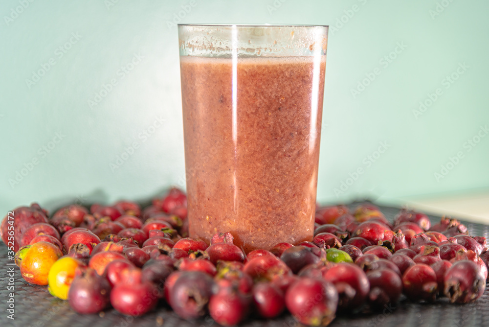 Araçá Rosa (Psidium cattleianum) fruit juice and fresh fruits Stock ...