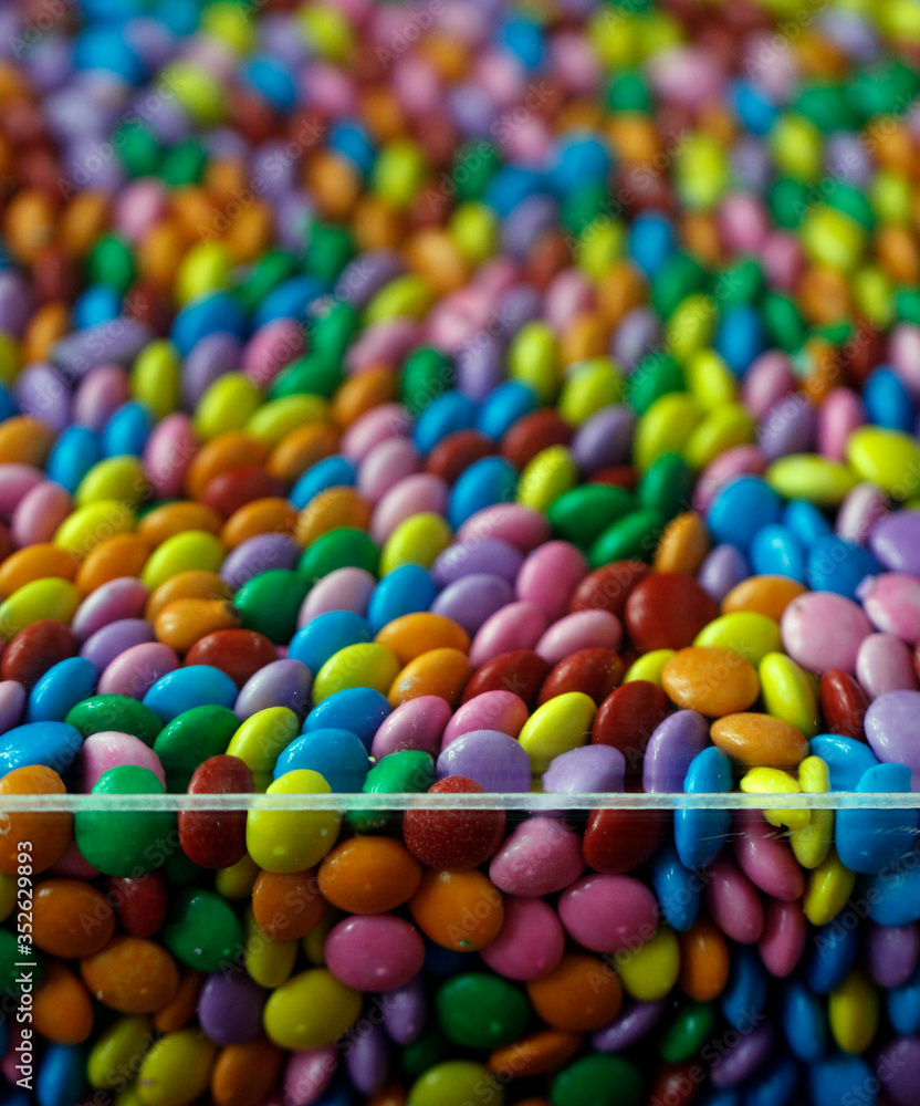 Fundo panorâmico de balas coloridas Stock Photo | Adobe Stock