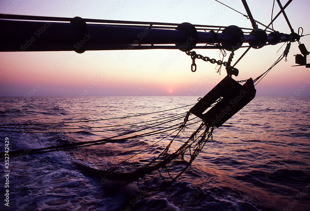 Prawn trawler at sea on the fishing grounds in the Timor Sea Stock ...