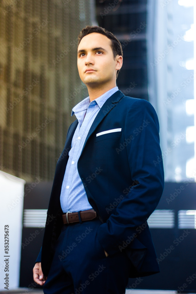 Retrato de Joven empresario mexicano modelo guapo Stock Photo | Adobe Stock