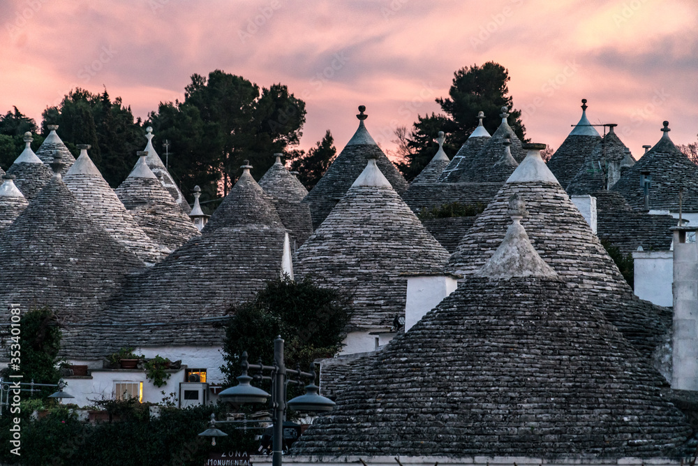 Alberobello, town in Italy’s Apulia region, and its trulli, whitewashed ...