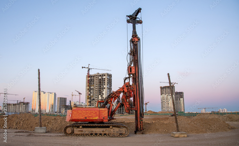 Vertical tamrock pile foundation drilling machine. Drill rig at ...