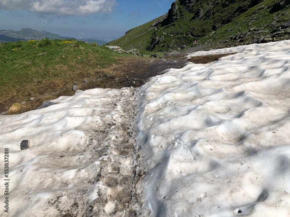 Small snow patch on Five lake trek (Fünf Seen Wanderung) Pizol ...