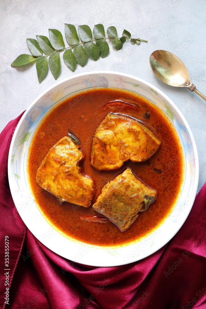 Indian Food - Homemade Spicy and tangy rohu or rui fish curry. Bangali ...
