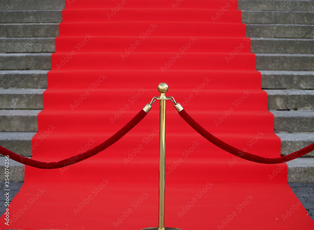 Elegant long red carpet on the wide steps of historic building Stock ...