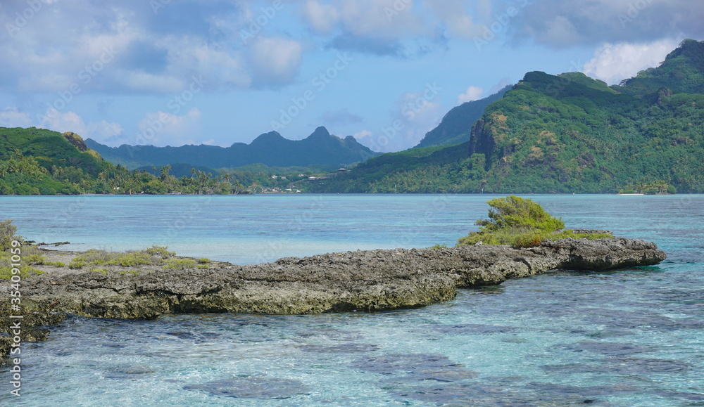 Island Shaped Like A Woman