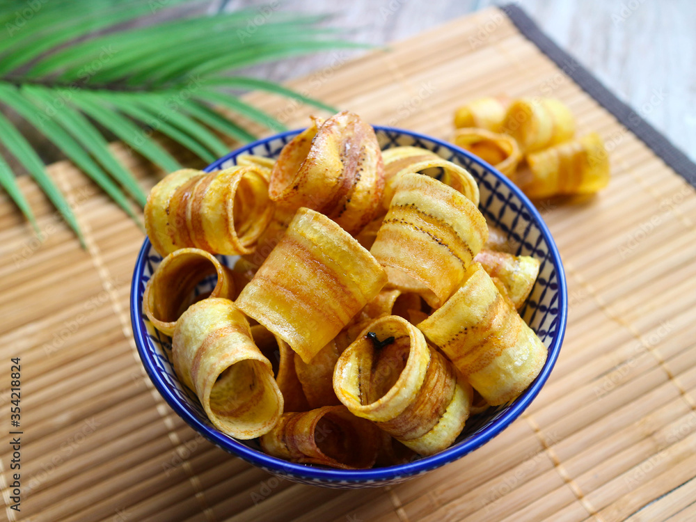 Banana chips - Crunchy healthy snack ( Thai Style of Kuay Brake tak ...