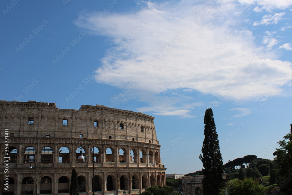 colosseum in rome italy Colosseum in rome is among wonders of world and ...