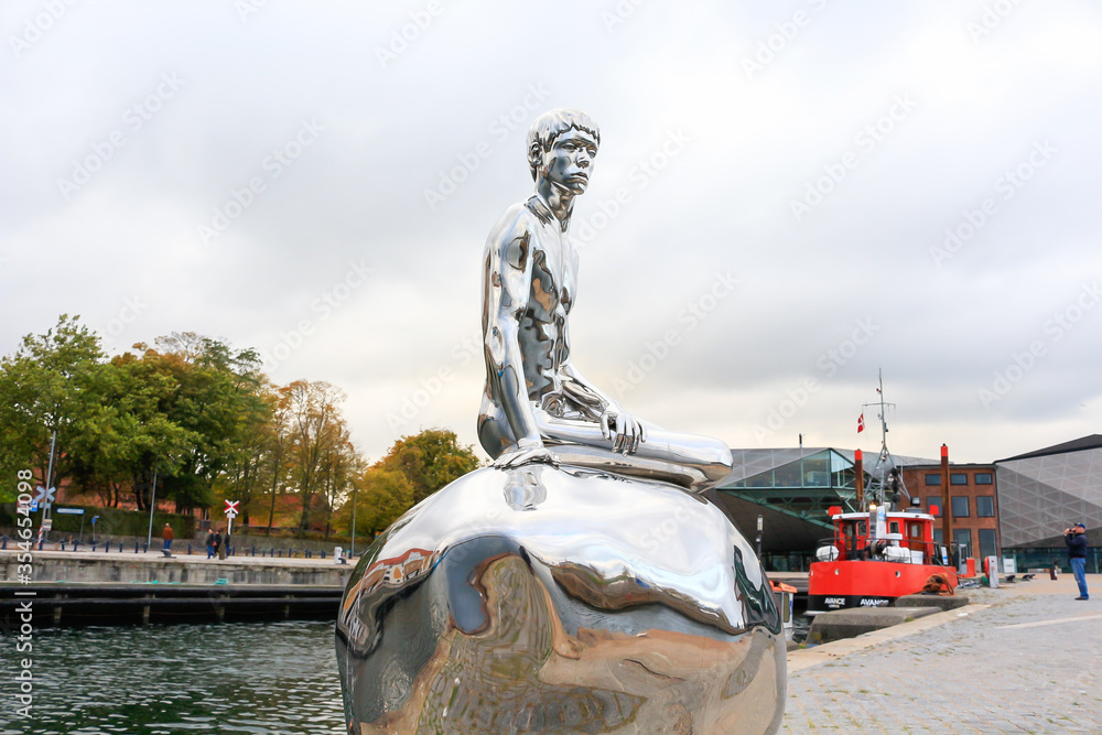HELSINGOR (Elsinore), DENMARK - 2016 OCTOBER 19: Sculpture "Han" (art ...