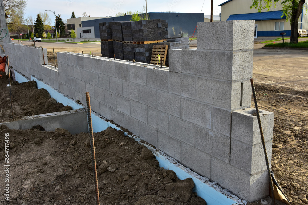 Concrete block and steel reinforcement used for walls for multi story ...