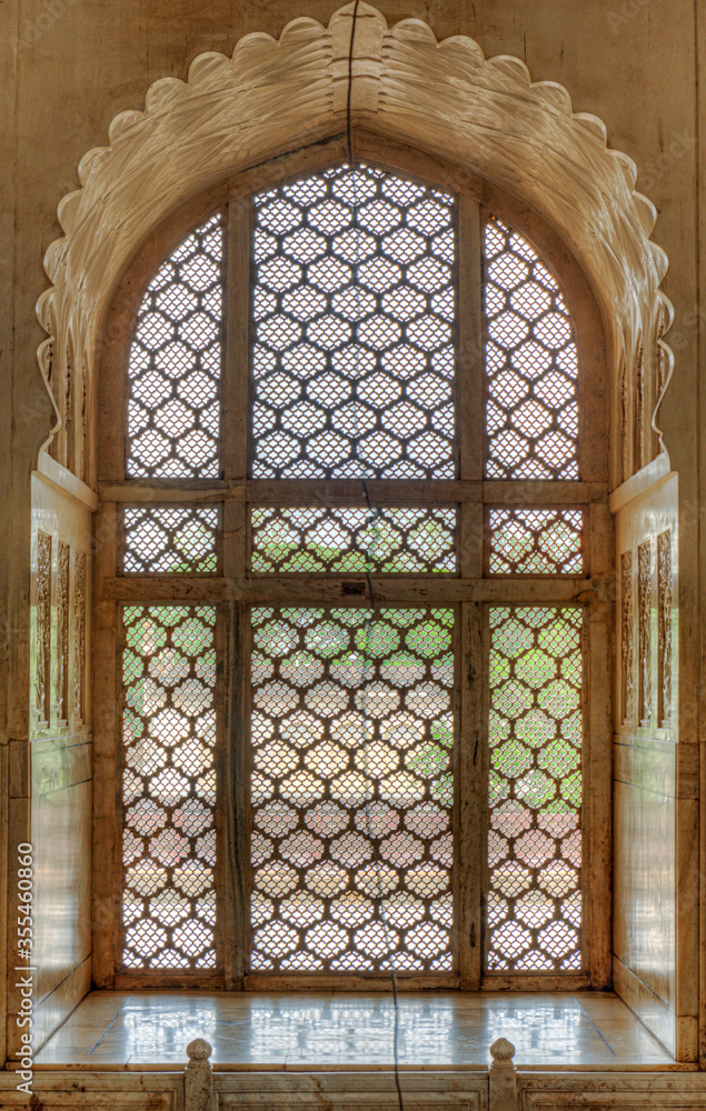 Intricate Window (Jali) at the Bibi ka Maqbara, built by Azam Shah in ...