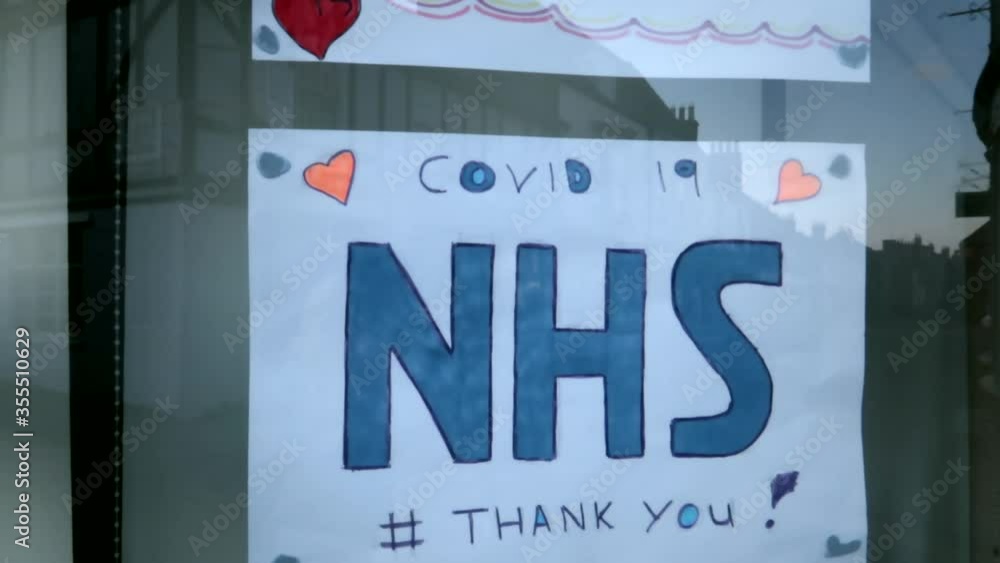 Video „Thank you NHS kids drawings in shop window. Corona virus, Covid ...