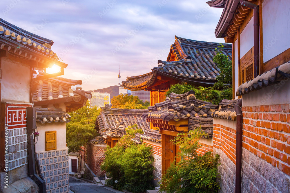 Foto de Bukchon Hanok Village Is the name traditional cultural village ...