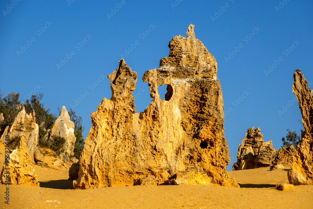Pinnacles Desert in western Australia Stock Photo | Adobe Stock