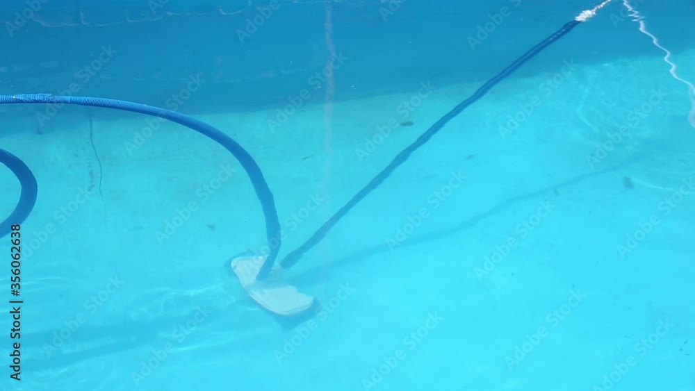 Shooting over water water cleaner vacuum cleaner for swimming pool ...