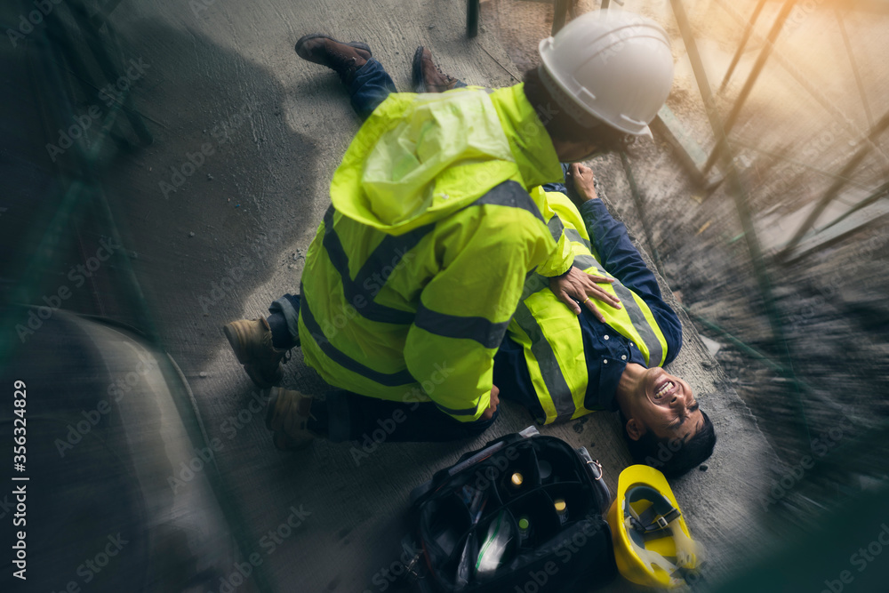 Construction worker accident, Accidents at work, Builder accident fall ...