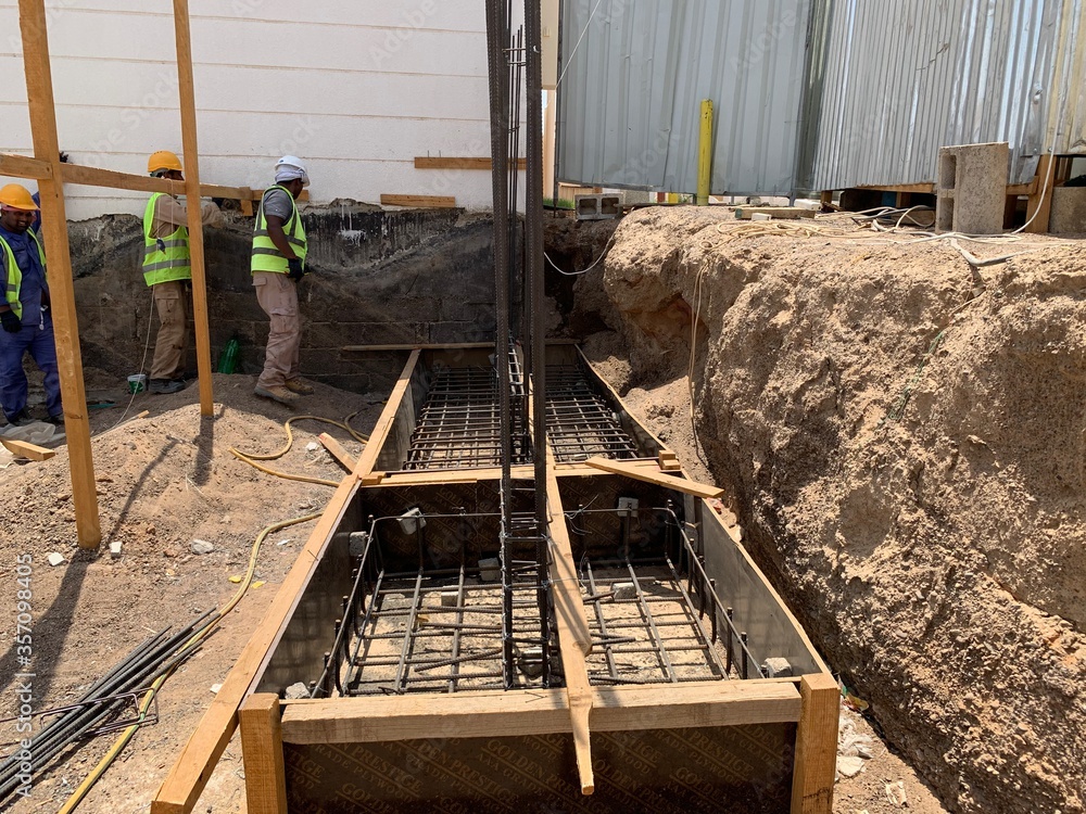 Reinforcement detailing, footing rebar works, railway, train, rail ... Reinforcement detailing, footing rebar works, railway, train, rail ...